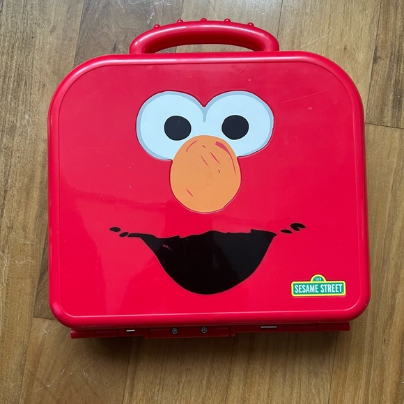 Hasbro | Toys | Sesame Street Elmos On The Go Letters Case | Poshmark